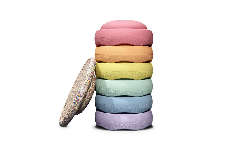 Stapelstein® Rainbow Pastell + Confetti Balance Board | 7 Stacking stones