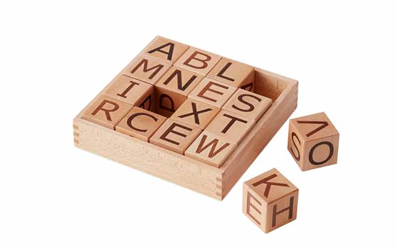 Houten Alfabet ABC Blokjes van Kids Concept | letters leren